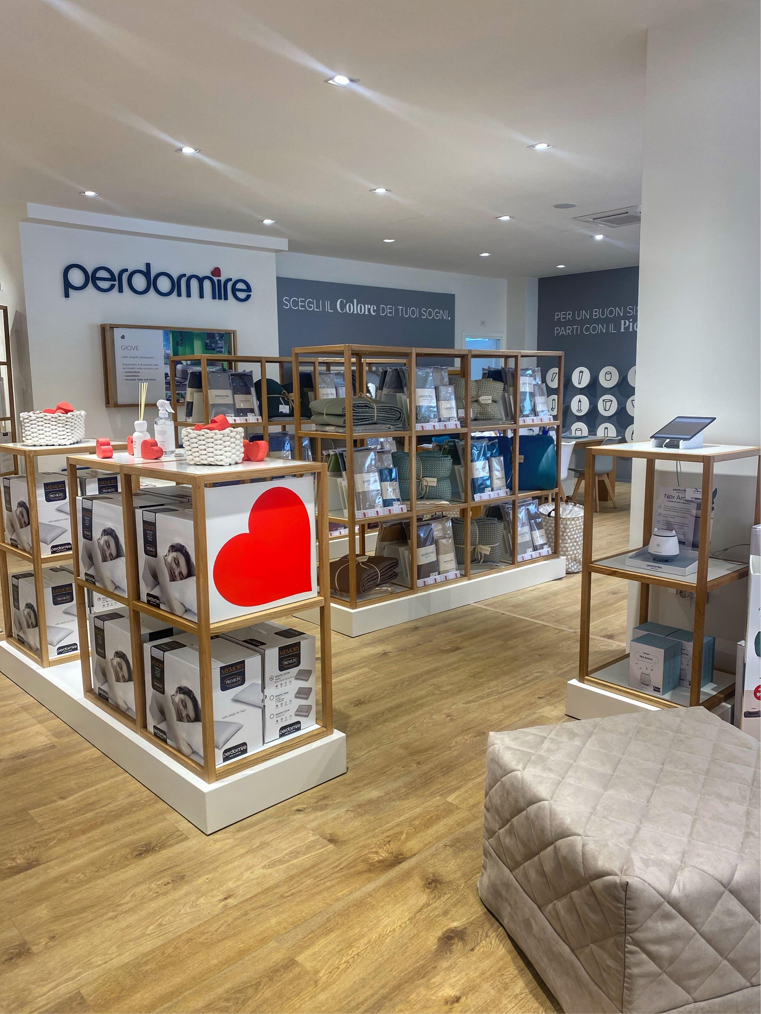 Negozio Perdormire Albenga: letti, reti e materassi